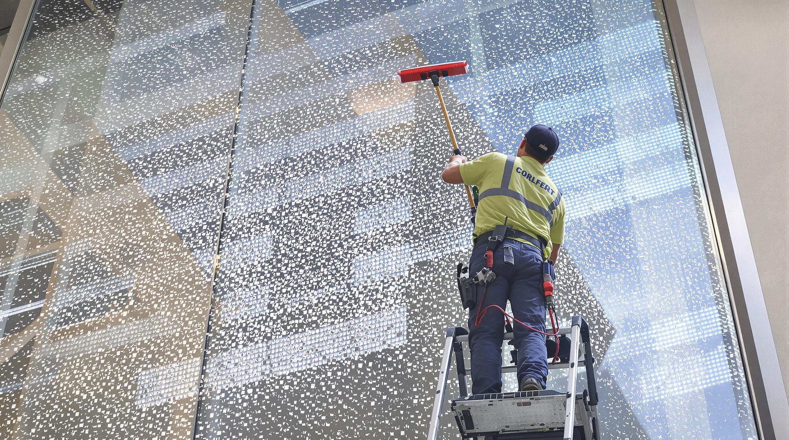 Client Hub for Custom Shine Window Cleaning in Dickson TN